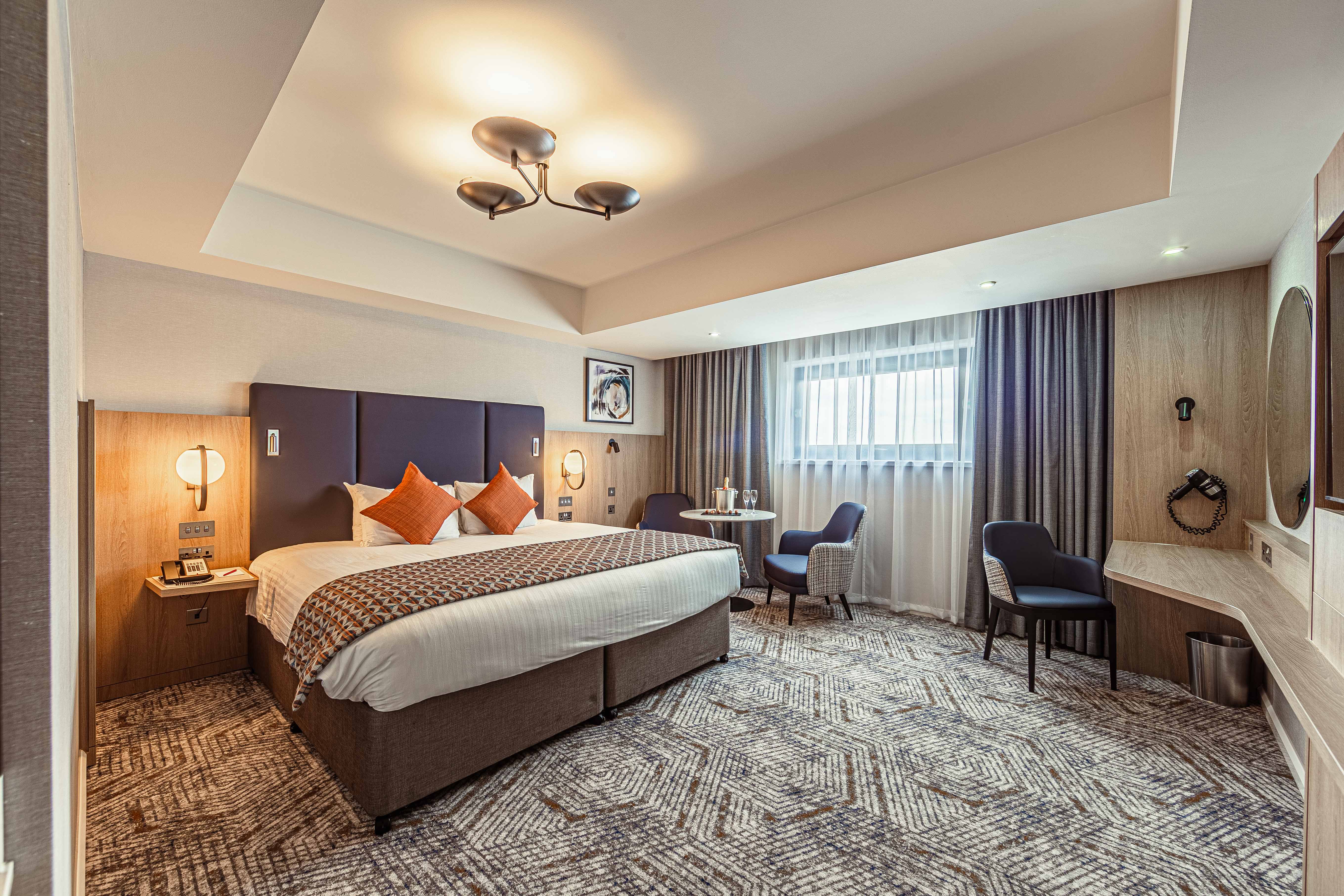 Hotel in Wokingham | Hotel Near Reading, Bracknell Berkshire, Elizabeth ...